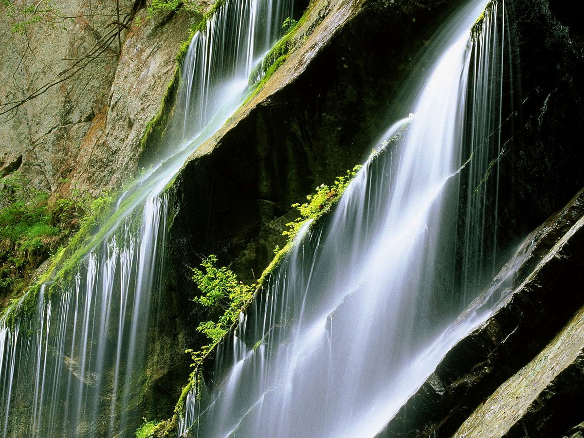 240+ Vattenfall bakgrundsbilder HD | Ladda Ner Gratis